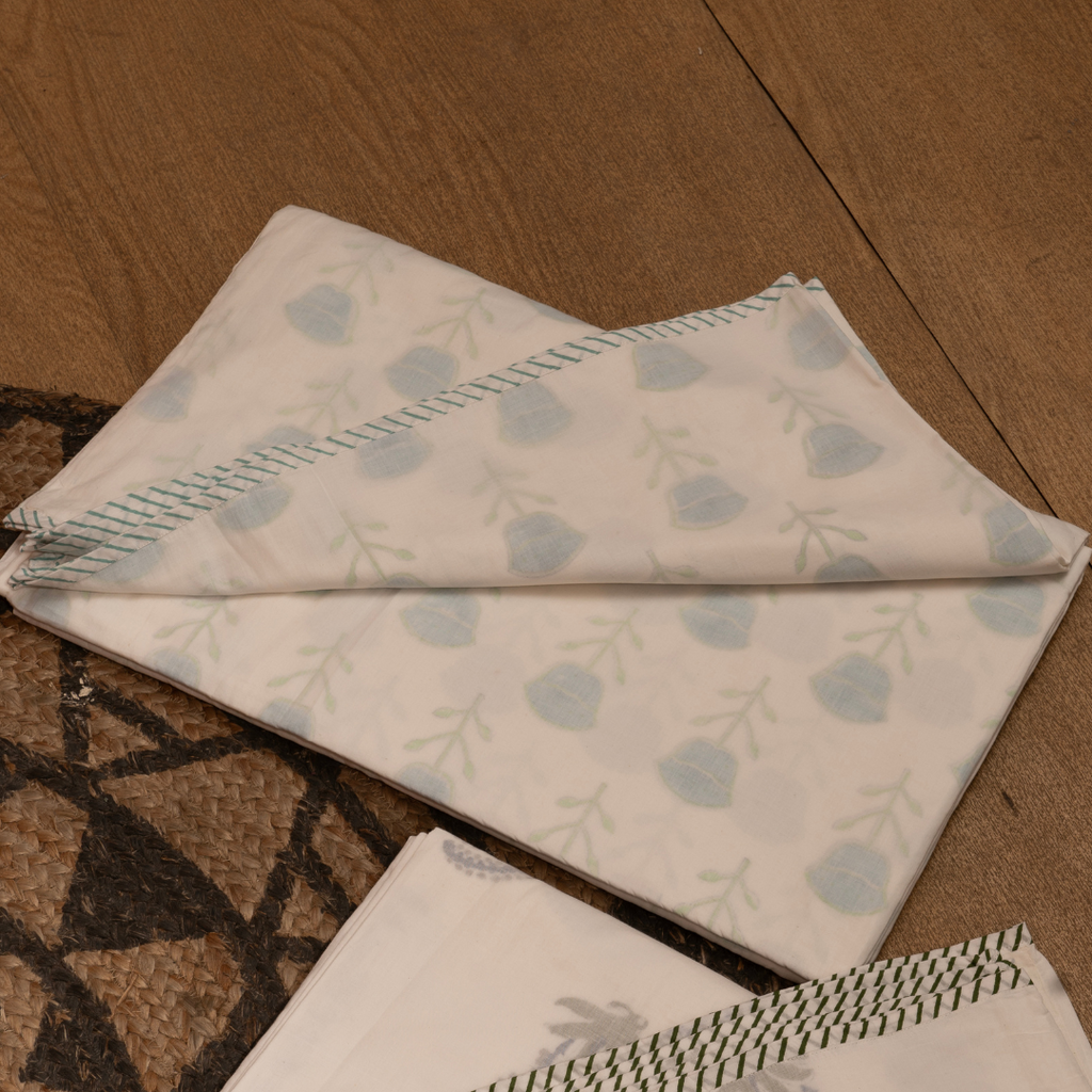 Floral Quilt - Buy 3D Pattern & Floral Print Quilts Online